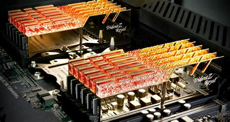 Memory Ram G Skill Trident Z Royal DDR4 3600 Mhz 32GB 4x8GB CL18 Versus Gamers