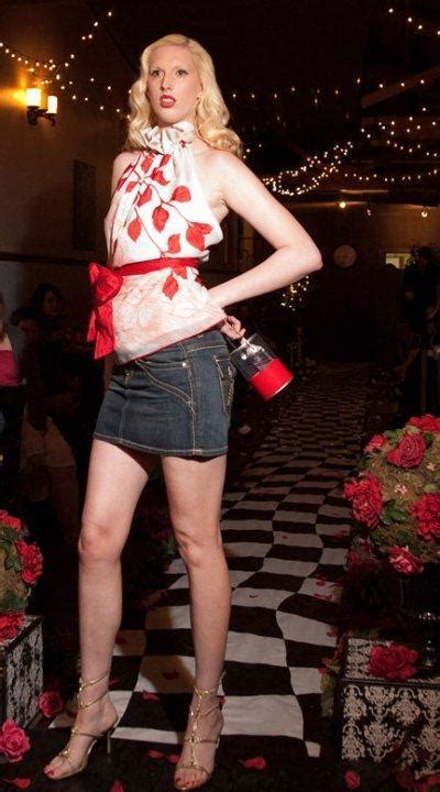 Girls New Fantastic Tall Model Tall Women