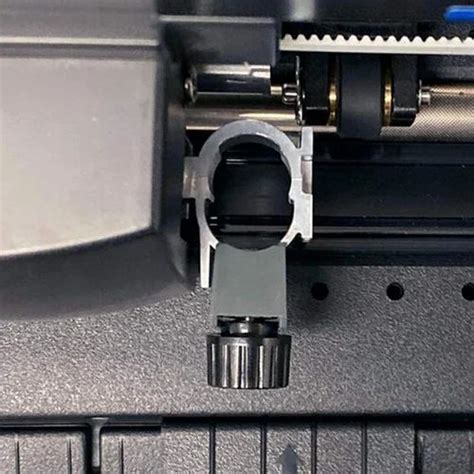 Graphtech Ce7000 Sticker Cutting Plotter Machine For Vinyl Cutting Plotter At ₹ 110000 Piece