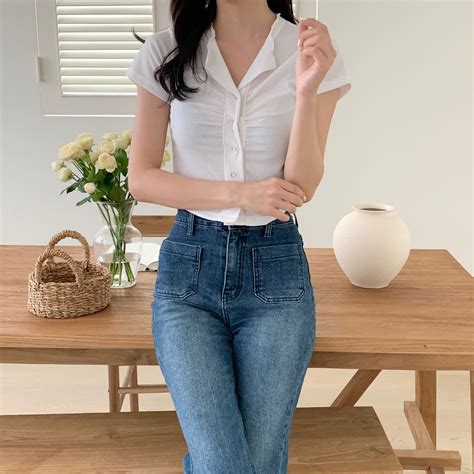 몸매짱기본티 몸매보정 셔링또또 크롭 반팔티 4c 에이블리