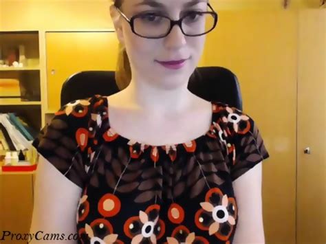 Hot Nerdy Girl Stripping And Dancing Nude On Webcam Pro