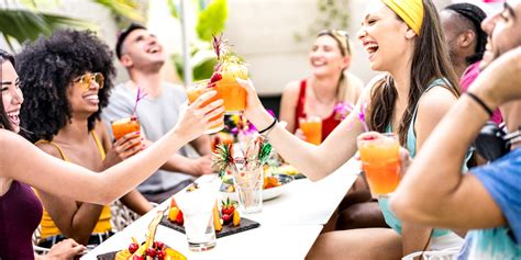 Sipping Into The Future Trendiest Cocktails For 2024 Premium Blend