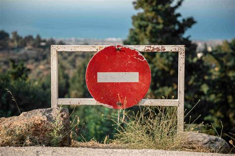 understanding the causes of the forbidden embedding error and how to