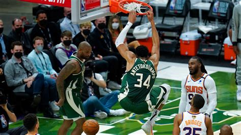 Giannis Antetokounmpo Dunks From Outside The Three Point Line