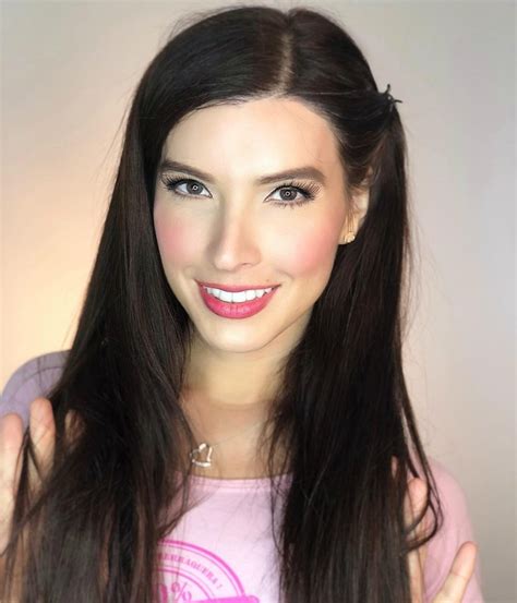 Picture Of Carolina Gutierrez Picture Of Carolina Gutierrez