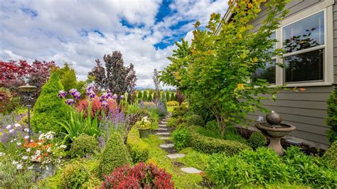 Large Front Yard Landscaping Ideas Low Maintenance Gardens Infoupdate Org