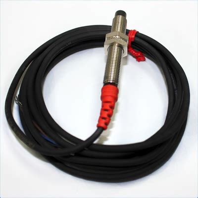 12V Non Flush 2 Wire Inductive Proximity Sensor 2mm Sensing Normal Open