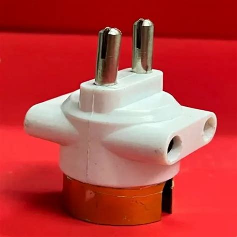 A Pin Parallel Adaptor At Rs Piece In Kolkata ID