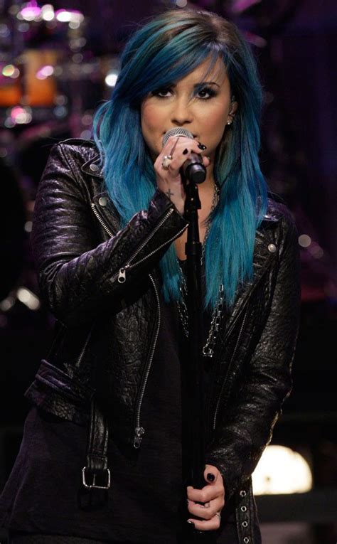 Celebrities Rocking Blue Hair Fashion Sizzle