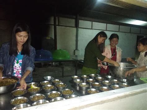 ပညာအလင္းေရာင္ ပညာအလင္းေရာင္ ကိုယ္ပိုင္အထက္တန္းေက ်ာင္း