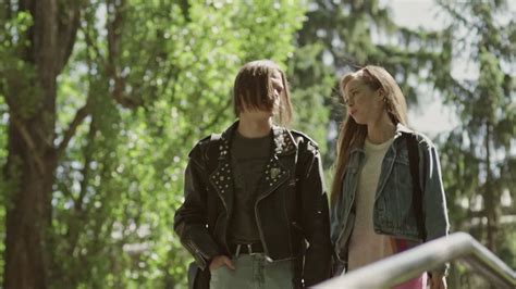 ზღვარს მიღმა ახალი სერიალი 🟣 29 მაისიდან ყოველ დღე 15 50 საათზე ქართველი ვარსკვლავები