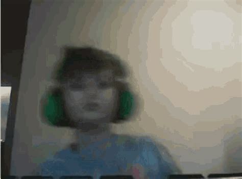 Noob GIF Noob Discover Share GIFs