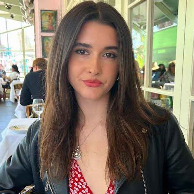 Kama Oxi Height Weight Age Wikipedia Biography Boyfriend Videos Photos And More Famous