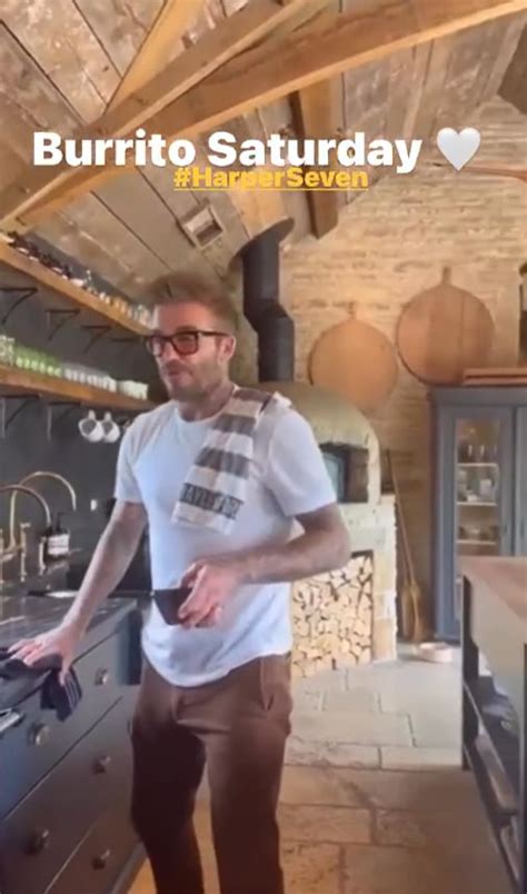 Victoria And David Beckhams Jaw Dropping Cotswolds Kitchen Has The