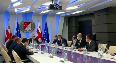 ე წ ქოლცენტრების საქმიანობის რეგულაციები სამუშაო შეხვედრა Adjara Tv