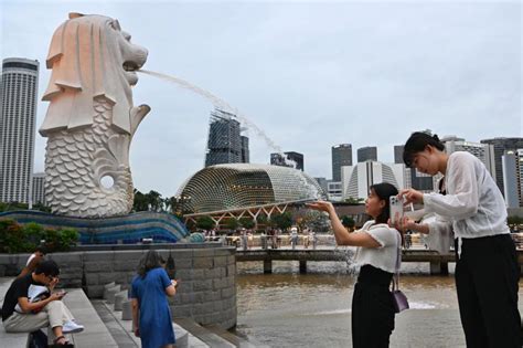 Not Available For Photo Taking Merlion Statue To Undergo Repair Works Until December The