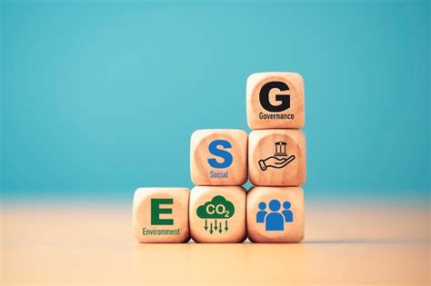 Формулировка Esg на деревянном кубическом блоке для устойчивого развития организации и