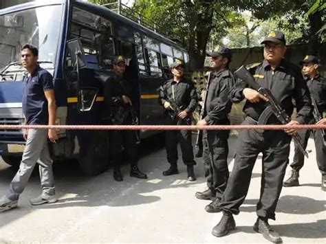 6 Suspects Belonging To Iskp Arrested From Godhra Isis से जुड़े 6 संदिग्ध गोधरा से पकड़ाए Nia