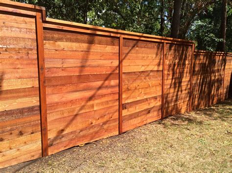 8h Horizontal Cedar Privacy Fence Design Diy Backyard Fencing