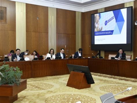 Хөгжлийн Банкны түр хороог татан буулгалаа Isee Mn