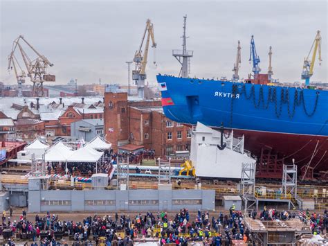 Атомный ледокол «Якутия спущен на воду