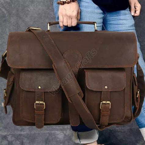 Vintage Crafts Plain Leather Satchel Messenger Bag Size 18 X14 X5 5