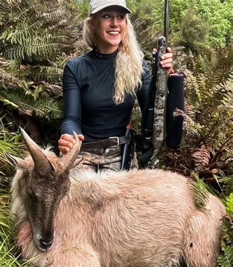 The Breathtaking Secret Past Of American Wombat Woman Who Has Shocked The Nation As Her Us