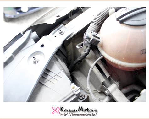 ⊙ 티구안 조수석 헤드라이트 Hid 전구 교체