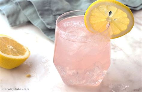 Coconut Water Skinny Cocktail Everyday Dishes And Diy