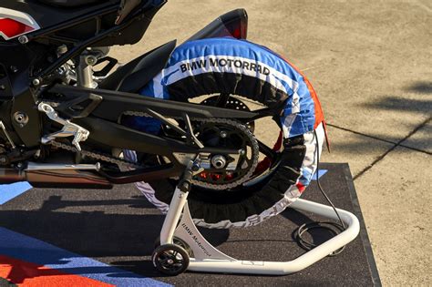 BMW M 1000 RR 2021
