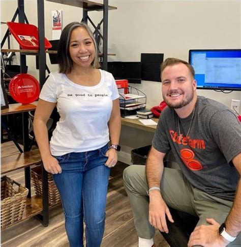 State Farm On Linkedin Goodneighbor 100forgood 18 Comments