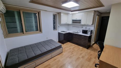 오픈형 원룸 300만원33만원 냉정역1분거리 당근부동산