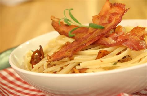 Marias Salt og Søtt Linguine med pastnakk og bacon Parsnip and bacon linguine
