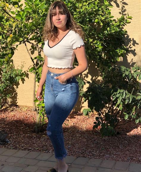 Alexia Ojeda Armendariz Biography 27 Photos Age Height Real Name Instagram Account 2025