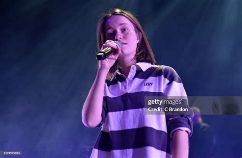 Sigrid Performs On Stage At The Eventim Apollo On December 04 2019 News Photo Getty Images