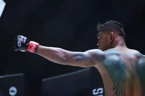 ၂၀၂၅ ခုနှစ် ဧပြီ ၇ ရက် ဘီဘီစီတိုက်ရိုက်သတင်းထုတ်လွှင့်ချက် မြန်မာမှာငလျင်ကြောင့် သေဆုံးသူဦးရေ