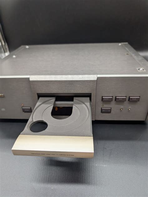 Yahooオークション 【再生ok】esoteric P 30 Cdトランスポート エソ