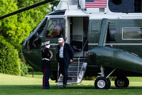 Trump Plans Helipad On White Houses Front Lawn For Marine One