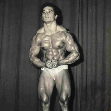 Seksenler Dizisinin Yıldızı Efe Deprem Motosiklet Kazasında Hayatını