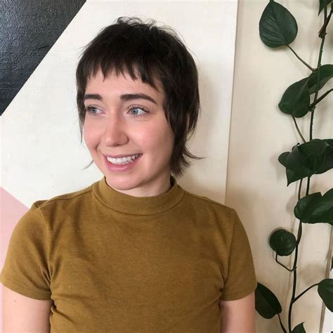 20 Chic Short Shag With Bangs Ideas For A Rocknroll Vibe