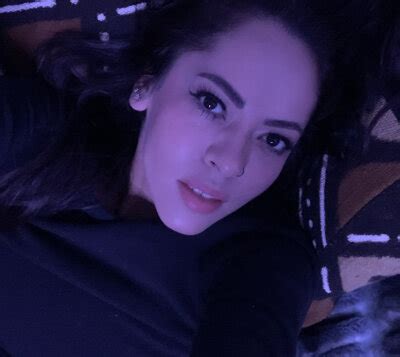 Mila Glo Stripchat Webcam Model Profile Free Live Sex Show Cam4Joy Com