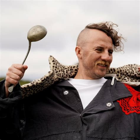 У Києві відкриють сучасну кулінарну школу від Євгена Клопотенка Читайте на Ukr Net