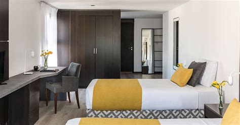 Quintuple Htl City Baires