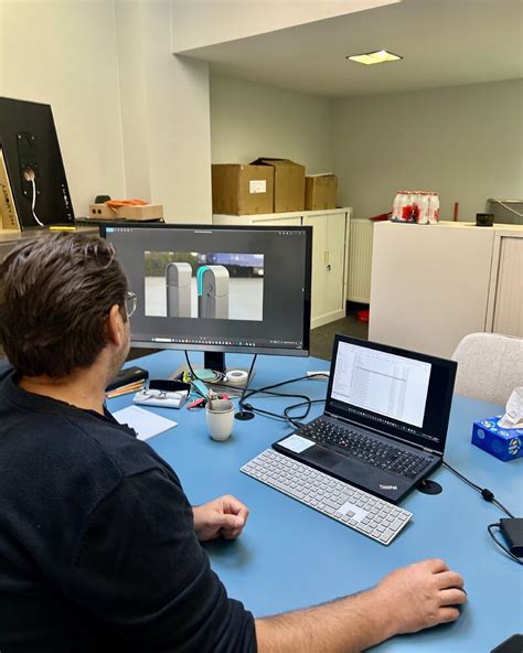 Een Blik Achter De Schermen Bij Sumura David Werkt Aan Onze Nieuwe B2b