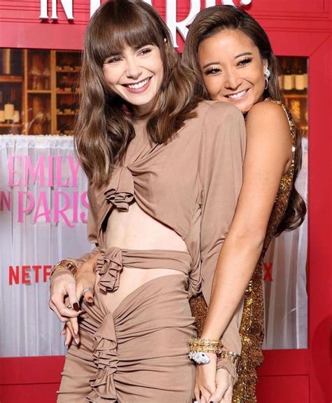 Pin Di Jackie Bodine Su Emily In Pairs Nel 2025