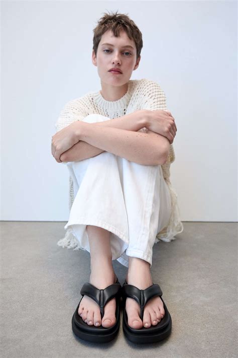 Greta Hofers Feet