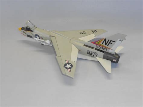 Monogram 1 48 F 8e Crusader F 8 Imodeler