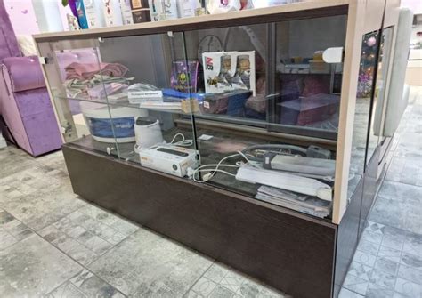 Вітрина шкаф — ціна 3000 грн у каталозі Шафи Купити товари для дому та побуту за доступною