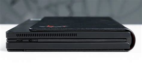Thinkpad X1 Fold评测 首款量产的折叠屏笔记本电脑