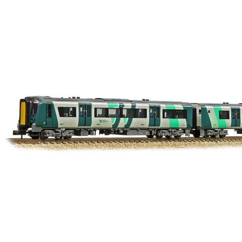 Graham Farish 371 704 Br Class 350 350372 Lnr Grey And Green
